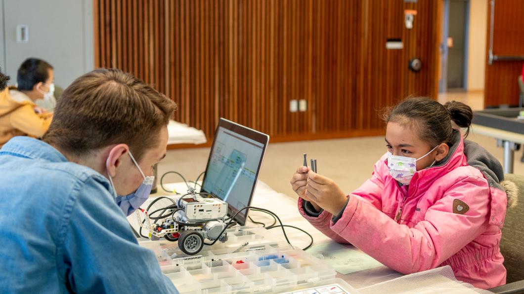 FIRST® Robotics Program - Winter 2025 | Holland Bloorview